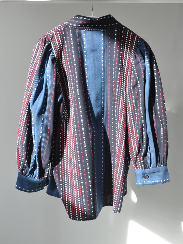 Aves Shirt with Beautiful Sleeves in Blue Dot